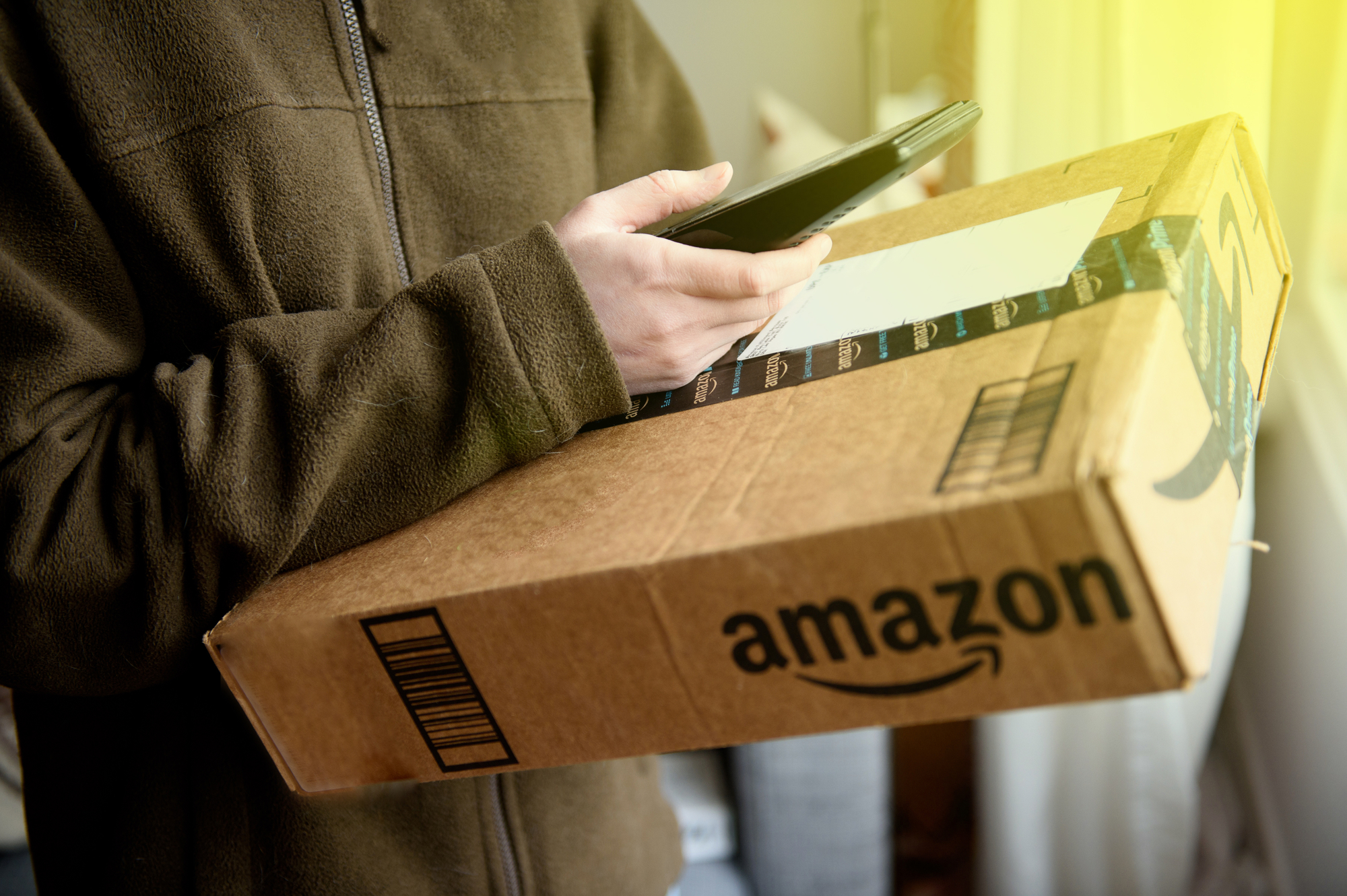 How to Return Items to Amazon: The Different Ways - SavingK