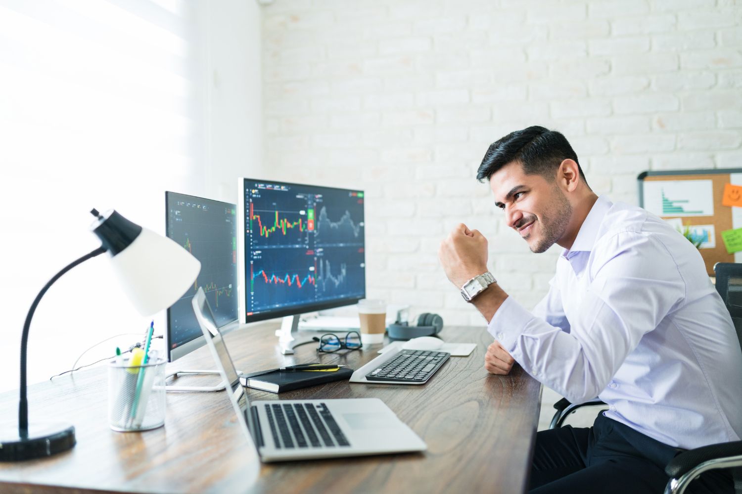 What It Takes To Be A Successful Trader - SavingK